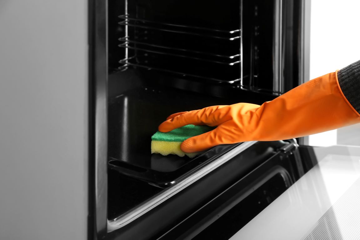 Oven Cleaning - ITZHOME - Find, Connect & Book Home Service Providers